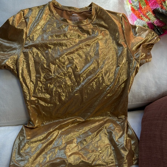 SKIMS | Tops | Skims Form Fitting Tee | Poshmark